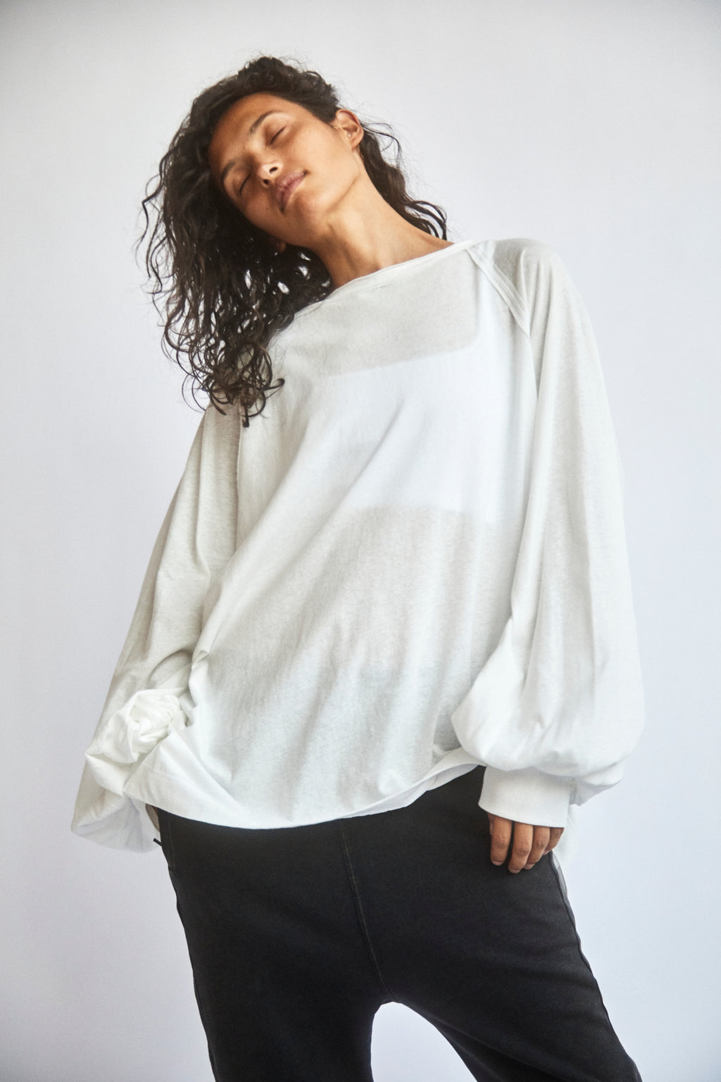 FREE PEOPLE MOVEMENT SHES EVERYTHING LS SOLID - WHITE 8367 – Work It Out