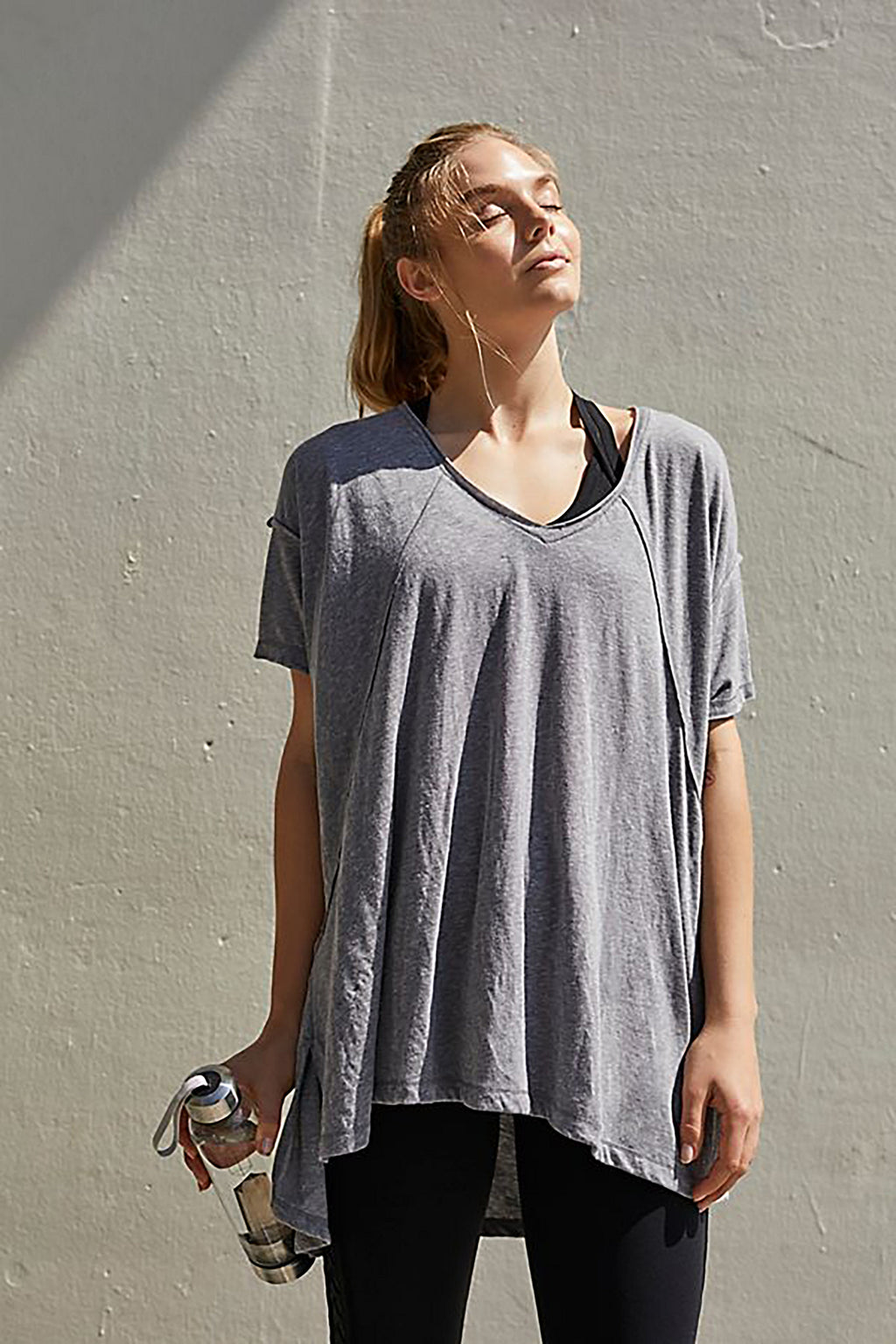 FREE PEOPLE MOVEMENT CITY VIBES TEE - HEATHER GREY 5486 – Work It Out
